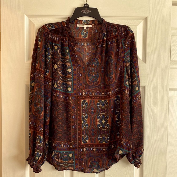 Violet & Claire | Tops | Violetclaire Blouse Long Sleeve Rich Colors In ...
